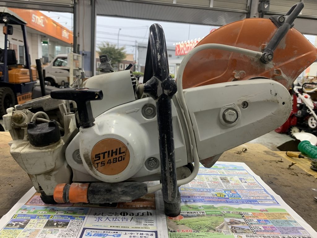 STIHL TS480i タンクハウジング交換 ｜修理ブログ｜プラウ PLOW