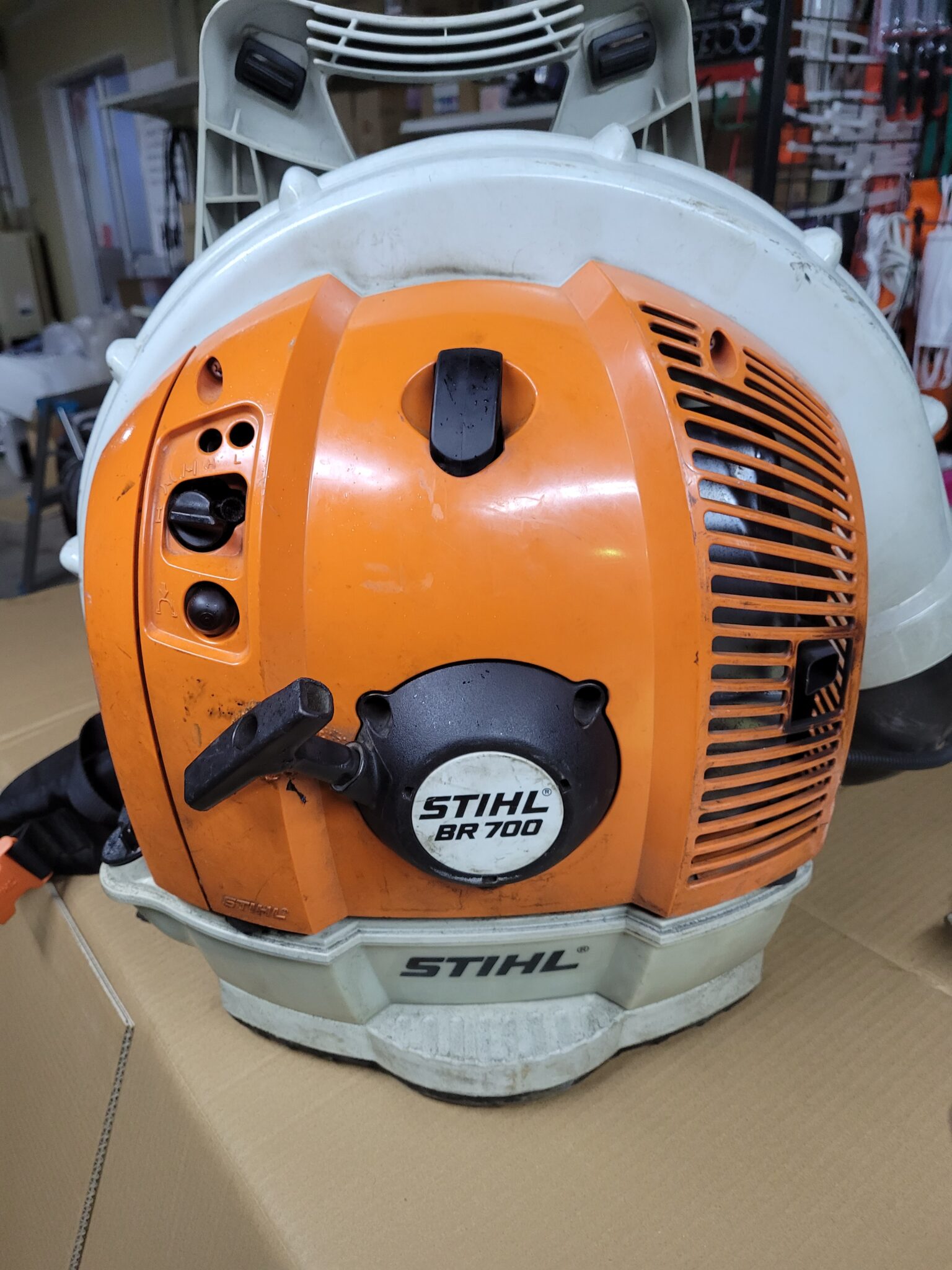 STIHL BR700 ブロワー リコイルロープ切れ ｜修理ブログ｜プラウ PLOW