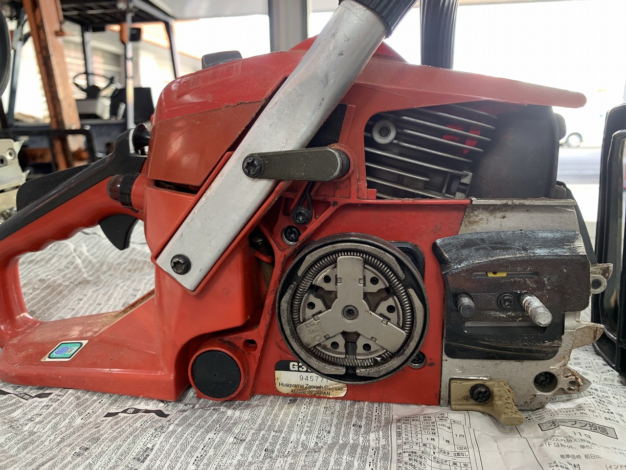 ゼノア G3501 チェンの張り調整ができない。 ｜修理ブログ｜プラウ PLOW