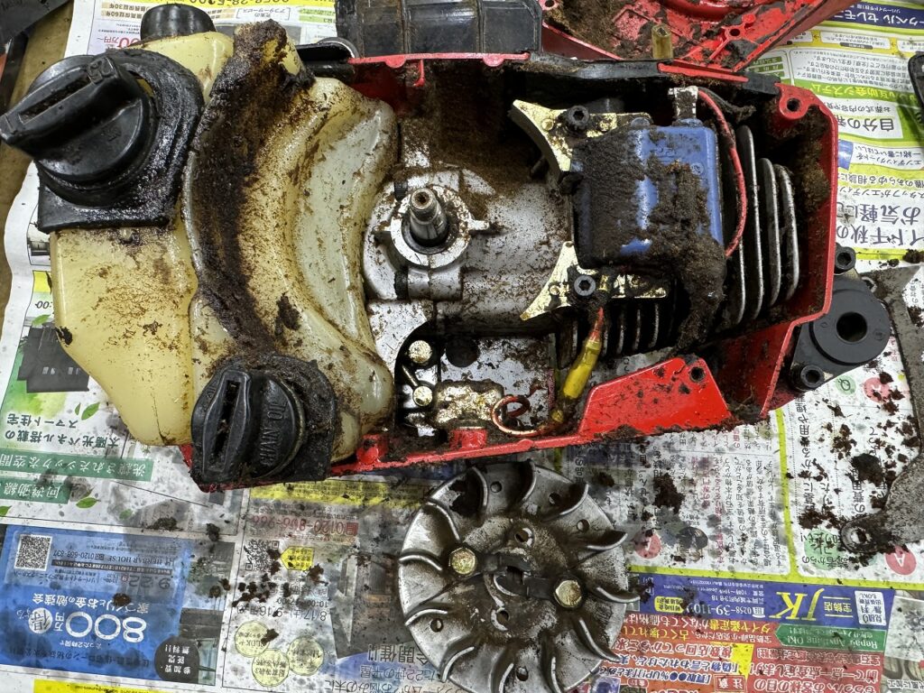 新ダイワE406AV エンジン焼き付き修理受注、エンジン単体まで分解 ｜修理ブログ｜プラウ PLOW