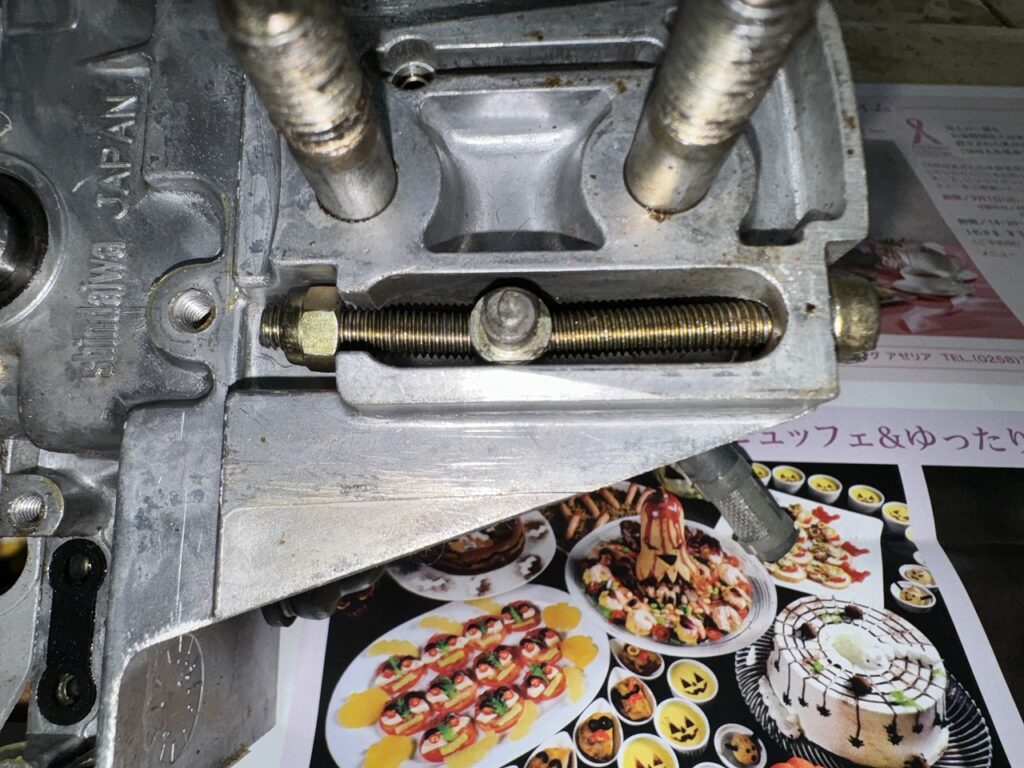 新ダイワE406AVエンジン分解 ｜修理ブログ｜プラウ PLOW