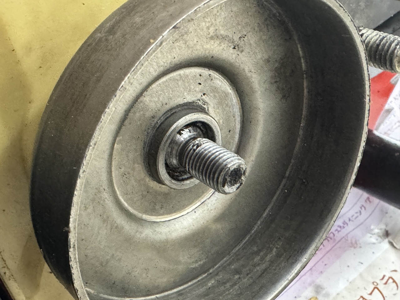 新ダイワE406AV スプロケットがクラッチASSYと直結になりソーチェーンがフリー状態にならない。 ｜修理ブログ｜プラウ PLOW